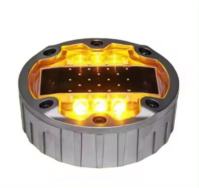 China Aluminio Led Solar Road Stud Light Reflector Marcador del pavimento de la carretera Luz intermitente en venta