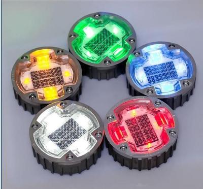 China High Brightness LED Solar LED Reflector For 500m Visibility Distance Applications for sale