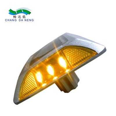 China IP68 Waterproof Solar Spike LED Cast Aluminum Reflector Road Traffic Guidance Lights With Feet for sale