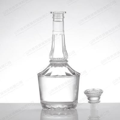 China Garrafas de vinho de vidro Transparente Personalizar 200ml 300ml Forma única com tampa de vidro à venda