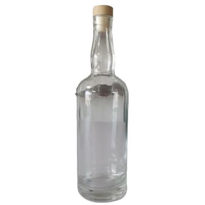 China 700 ml 750 ml 1000 ml garrafas de vidro quadradas com cortiça Ideal para gin uísque vodka vinho tinto à venda