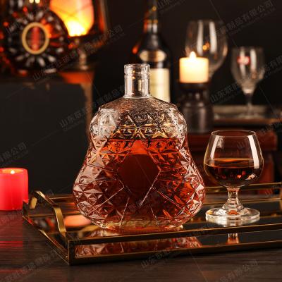 中国 高級フラット 700ml 750ml ガラスボトル カスタムサイズ 工業飲料 販売のため