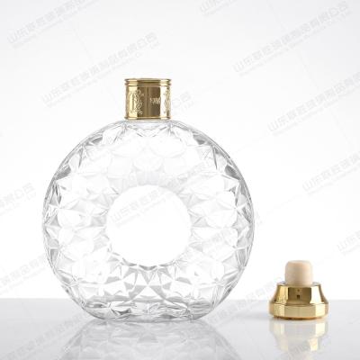 中国 500ml 1000ml ウィスキージンの透明ガラスボトル ポリマーゴールドコルクまたはPour蓋の末端 販売のため