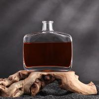 China Rectangular Phoenix Glass Bottle The Ideal Choice for Beverage Packaging in Industry for sale