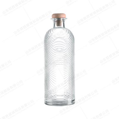 Cina Bottiglia di vetro per vodka whisky champagne taglia personalizzata con tappo di gomma in vendita