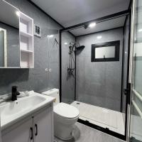 China Luxury Expandable Container House 20ft 38.2sqm Pre Engineered Backyard Sanctuary Pod for sale