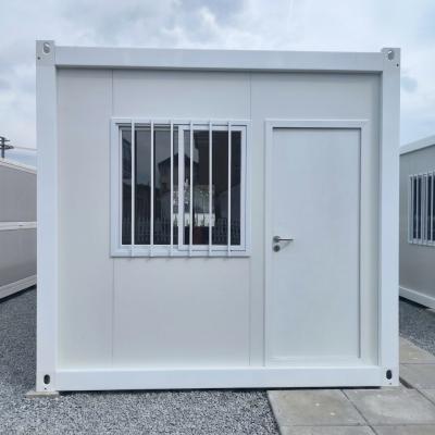 China Eco Friendly Prefabricated Container House Shockproof Wind Resistant Modular Container House for sale