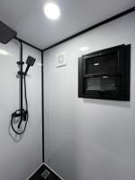 China Precision Insulated Expandable Container Office 20m2 38.2m2 Living Space for sale