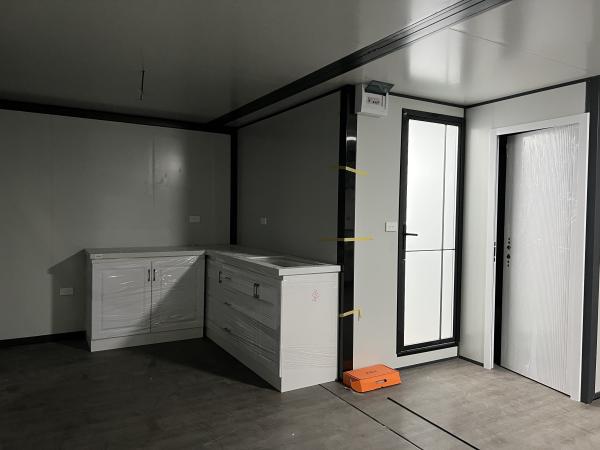 Quality Expandable Prefab Container House – Portable Modular Home for Site Office, for sale