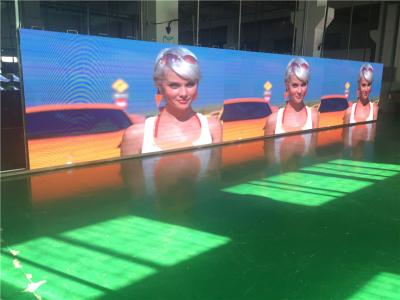 Cina L'esposizione di pannello esile di stile P3.9 LED del segno di alluminio di colore pieno LED della pressofusione in vendita
