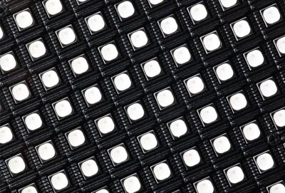 中国 壁に取付けられる固定取付けのための P10 SMD 3535 の屋外広告の LED 表示スクリーン 販売のため