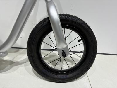 China No Brake Kids Childs Pedal Less Bike 2 Wheel Design For Developing Balance Skills for sale