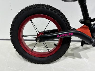 China Comfortabele zadel Kinderen pedaal minder fietsen Magnesium legering Frame 2 wiel Te koop