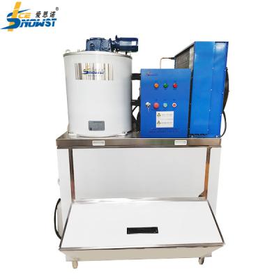 Cina 1 macchina del ghiaccio d'acqua dolce commerciale del fiocco di Ton Small Water Cooled SS304 per il supermercato in vendita