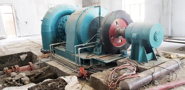 Quality Automatic Control 50Hz/60Hz Francis Turbine Generator 300KW-20MW Power 400V-10kV for sale