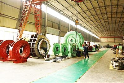 China Generador de turbina de agua vertical 200kw-20mw Potencia de salida Frecuencia nominal 50Hz/60Hz Color personalizado Aire/Agua en venta