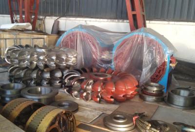 中国 調節可能な水力タービンランナー・ポーリング・ブレードまたは低速回転 オーダーメイド・オープン/閉鎖設計 販売のため