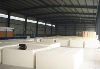 China EPE Foam Polyurethane Sponge Block Cutting Machine 2400mm Width 380V with Vacuum Table for sale