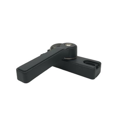 China Aluminum Alloy Lock Crescent Vertical Window Locks Reversible In Bulk for sale