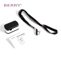 China Black Fingertip Pulse Oximeter Vertical Screen Removable Battery DC 2.2V-3.4V for sale