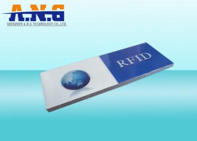 China Anti- Metallacryluhf Rfid etikettiert passives mit 1M-5M Ablesenstrecke zu verkaufen