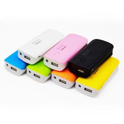 China el banco portátil universal del poder 5200mAh, emergencia portátil Universal Mobile acciona el cargador en venta
