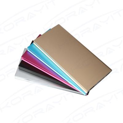 China banco portátil delgado del poder de la forma del libro 8000mAh, cargador del teléfono de la batería del polímero de la aleación de aluminio en venta