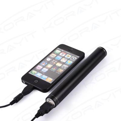 China Cargador externo del diseño del cilindro de la forma 5200mAh del metal de un banco más largo del poder, regalos promocionales en venta