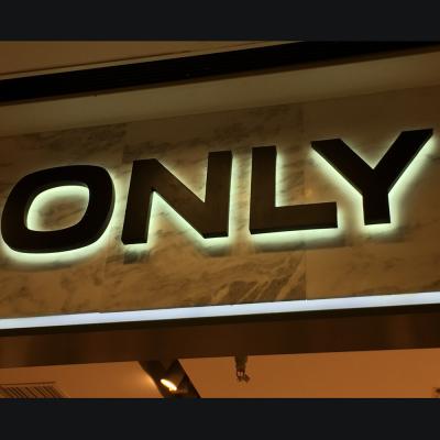 Cina acrilico candido/policarbonato di 3D Logo Backlit Channel Letter Signs in vendita