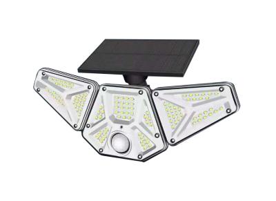 Cina 2200mAh 1.5W Dimmable LED accende 3 133pcs all'aperto grandangolari capi solari LED in vendita
