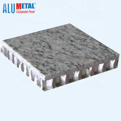 Cina Il favo di pietra leggero di plastica di alluminio di 2MM riveste 1020MM di pannelli A2 non combustibile in vendita