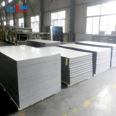 Cina HDPE di alluminio di verniciatura 5mm 1mm AA5086 spesso della lamiera sottile di 1500MM in vendita