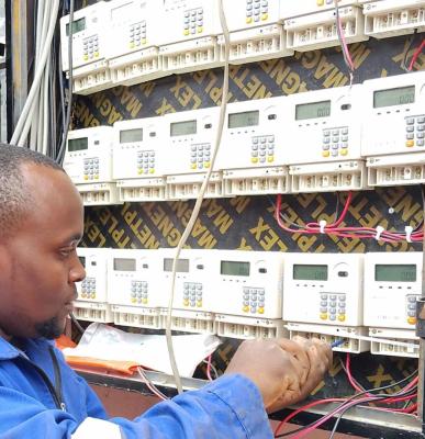 中国 耐久性および長持ち性試験のためのSTS標準プロトコルの50Hz周波数電気メーター試験装置 販売のため