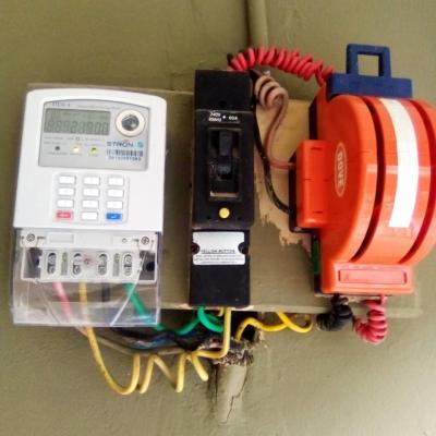 中国 耐久性および長持ち性試験のためのSTS標準プロトコルの50Hz周波数電気メーター試験装置 販売のため