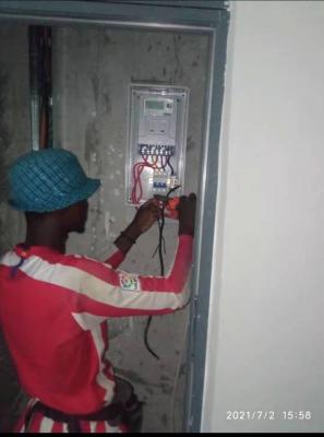 中国 耐久性および長持ち性試験のためのSTS標準プロトコルの50Hz周波数電気メーター試験装置 販売のため