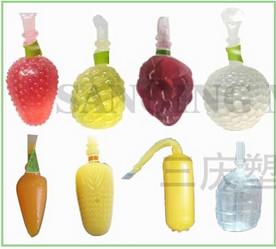 Cina Macchina fabbricante 15KW 8 della stazione 800ML della bottiglia rotatoria dell'HDPE in vendita