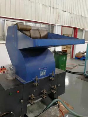 Cina Plastica XC-GP300 che schiaccia macchina ausiliaria in vendita