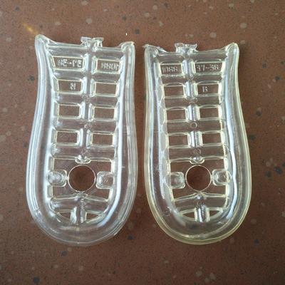 Cina Sottopiede idraulico della scarpa che rende a PE della macchina 68kN controllo dello SpA dello stampaggio mediante soffiatura in vendita