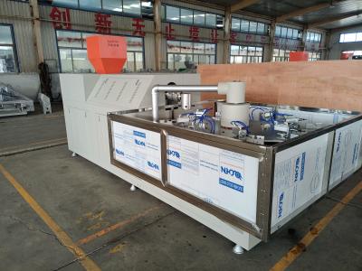 China O PE 8 moldes máquina de molde do sopro de 1 litro conectou o tipo giratório à venda