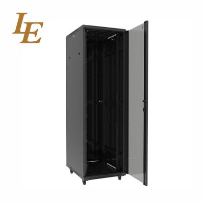 Chine Armoire de réseau en acier laminé à froid 18U pour charge statique de 800 kg à vendre