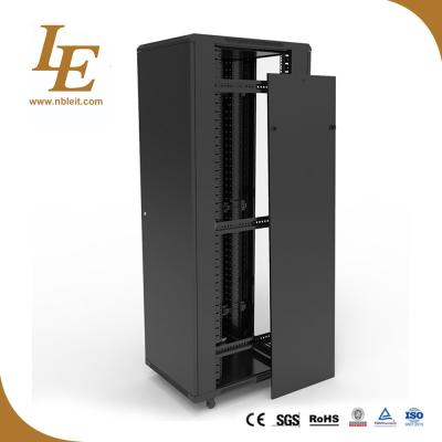 Chine SPCC Cold Rolled Steel 42u Server Rack Cabinet Network Cabinet Ip20 à vendre