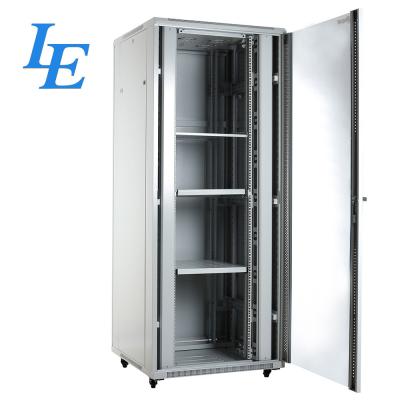 Chine LE Standard 19 Inch Floor Standing Network Cabinet Enclosure Server Rack à vendre