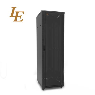China 28U 600*1000 Floor Standing Rack Cabinet High Loading Capacity for sale