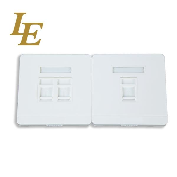 Prise extérieure en plastique électrique de plaque avant de la boîte 86x86mm Screwless