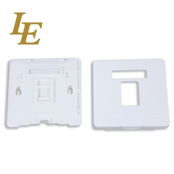 Prise extérieure en plastique électrique de plaque avant de la boîte 86x86mm Screwless