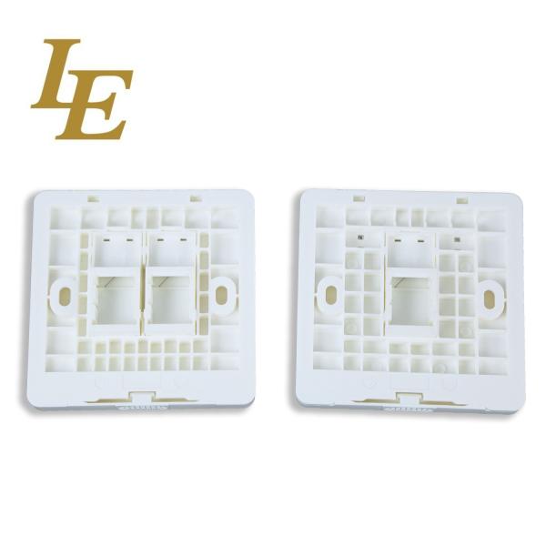 Prise extérieure en plastique électrique de plaque avant de la boîte 86x86mm Screwless