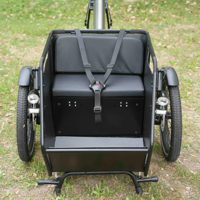 Agile Cargo E Bike with Low Centre of Gravity and Suspension Featuring En Certified Samsung Battery Pack