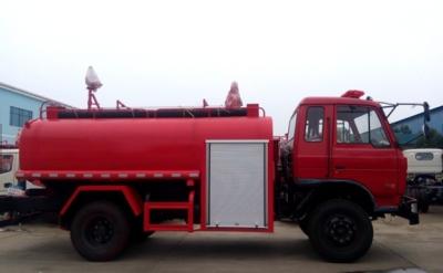 Cina Il camion dei vigili del fuoco di Dongfeng parte il serbatoio di acqua dell'acciaio inossidabile 5000 litri in vendita