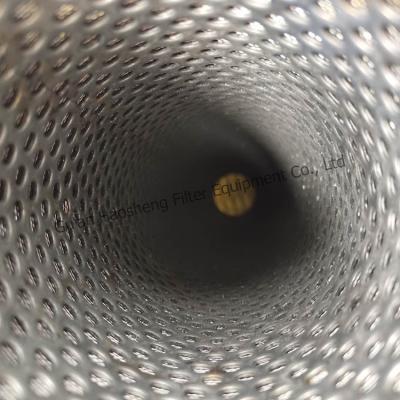 Chine L'élément filtrant de papier d'huile lubrifiante de noyau 618-C a activé des boîtes métalliques de carbone à vendre