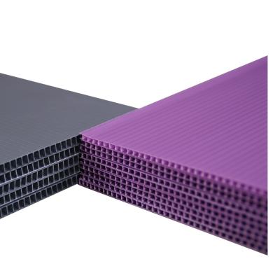 China Black /Purple /Red / Light Weight / 2-12mm /Corrugated Plastic Sheets 4x8 for sale